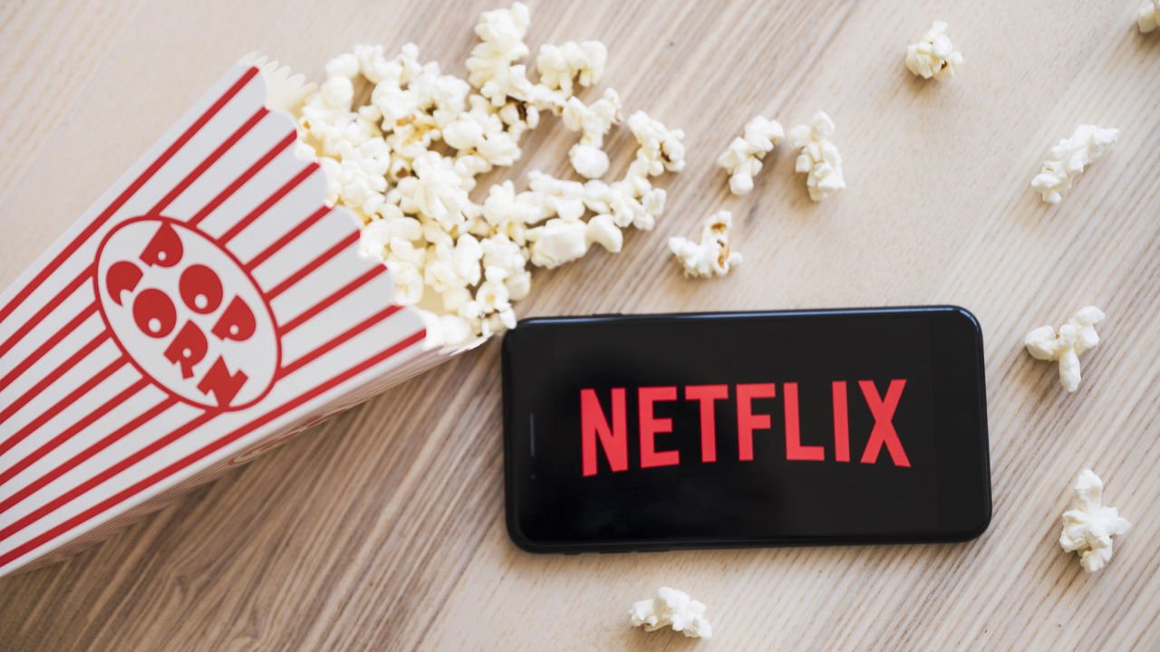 Não sabe o que ver na Netflix? Estas são as séries imperdíveis ...