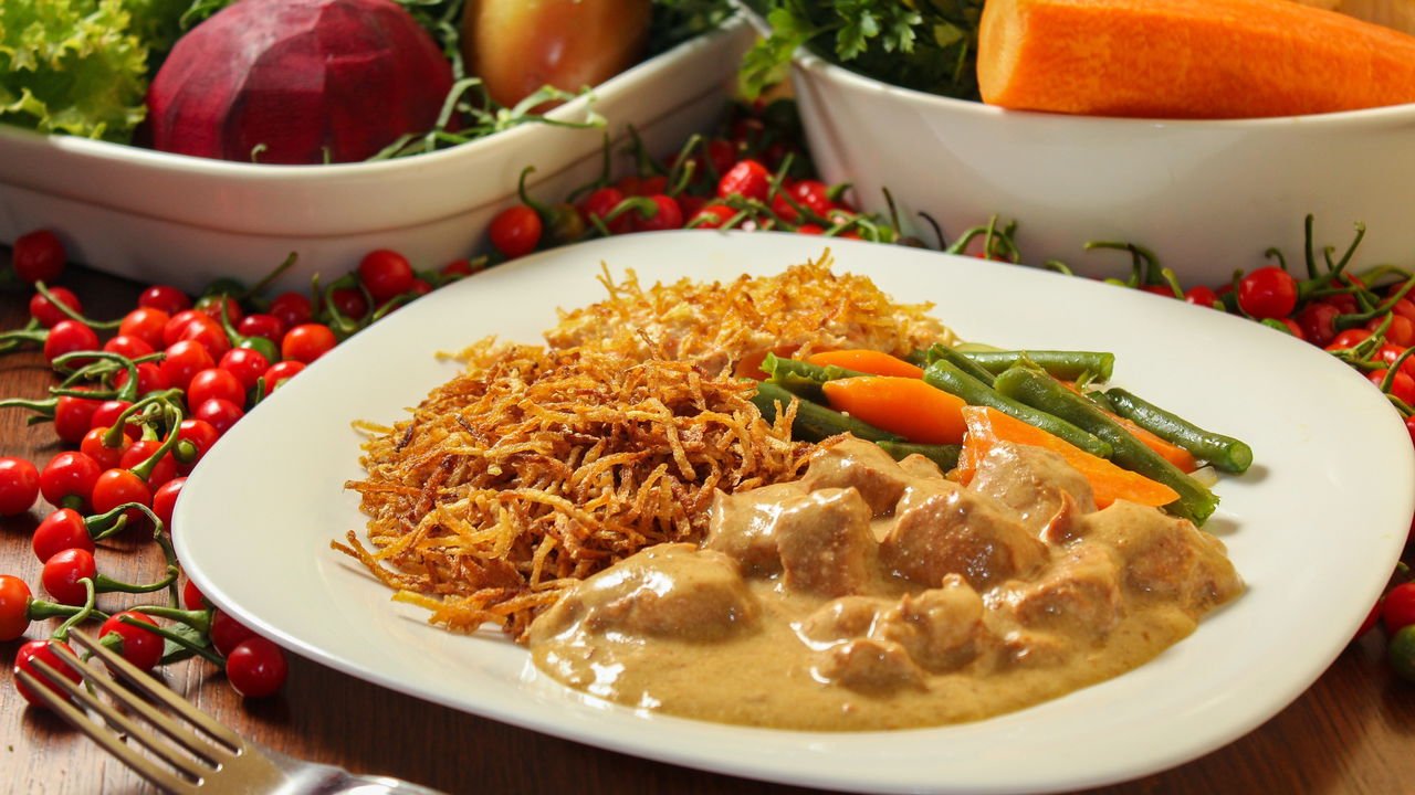 Como fazer um estrogonofe perfeito? - Correio Braziliense - Aqui