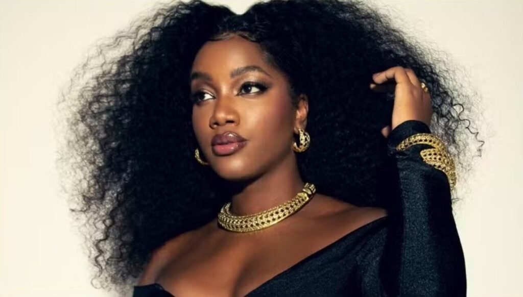 Iza chega aos 35 anos com música em novo filme da Netflix