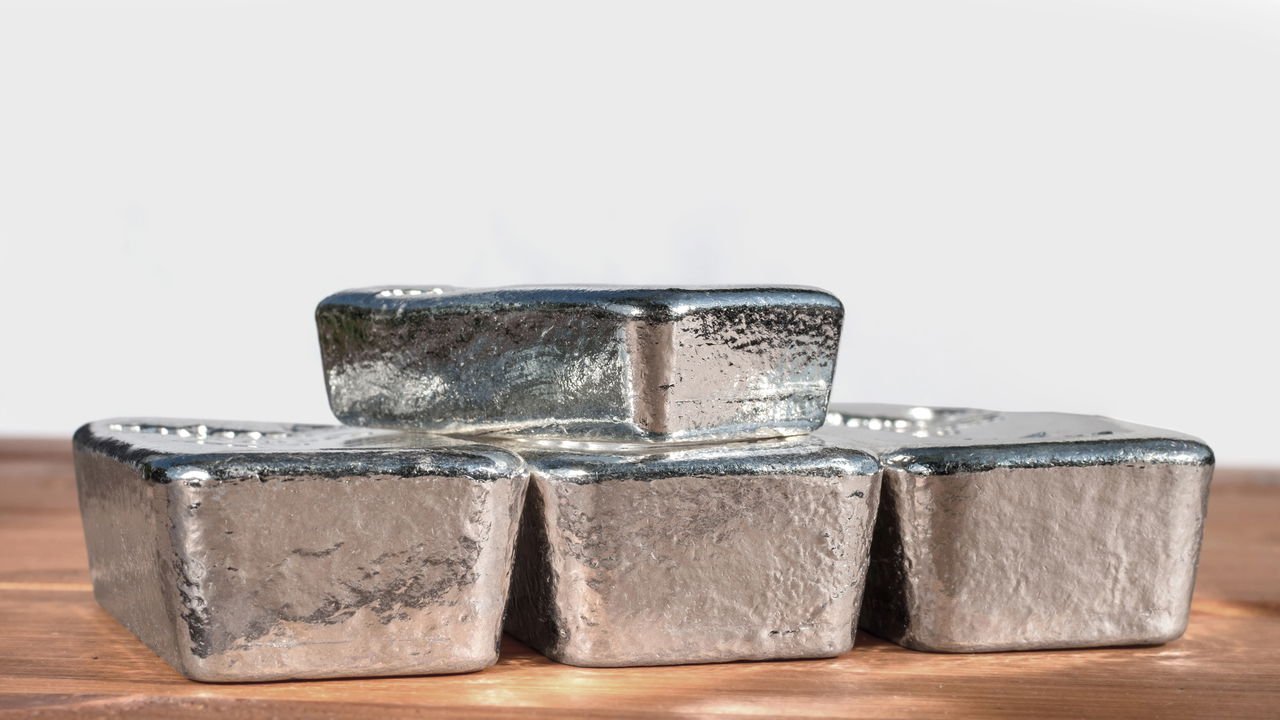 Conheça o ródio: metal mais valioso que o ouro e essencial para um ...