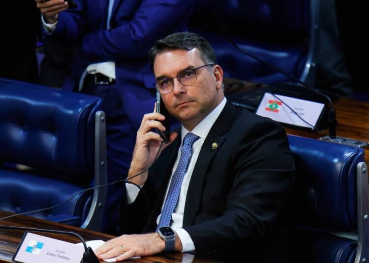 O aiatolá Ali Khamenei e sua influência no Irã - Correio Braziliense - Aqui