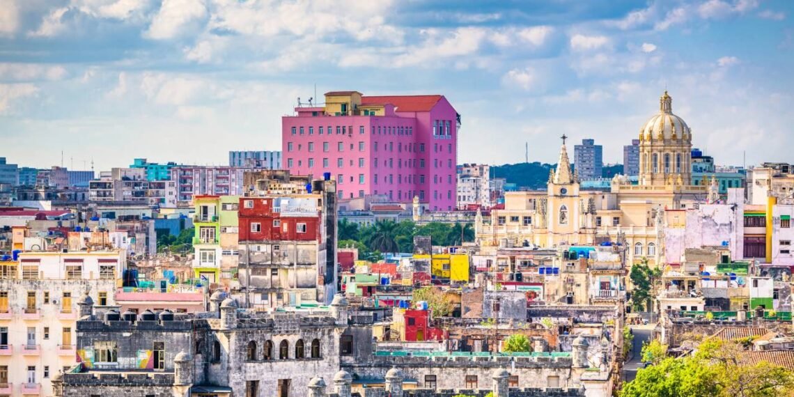 Como vive Cuba hoje, anos após a saída dos irmãos Castro do poder ...