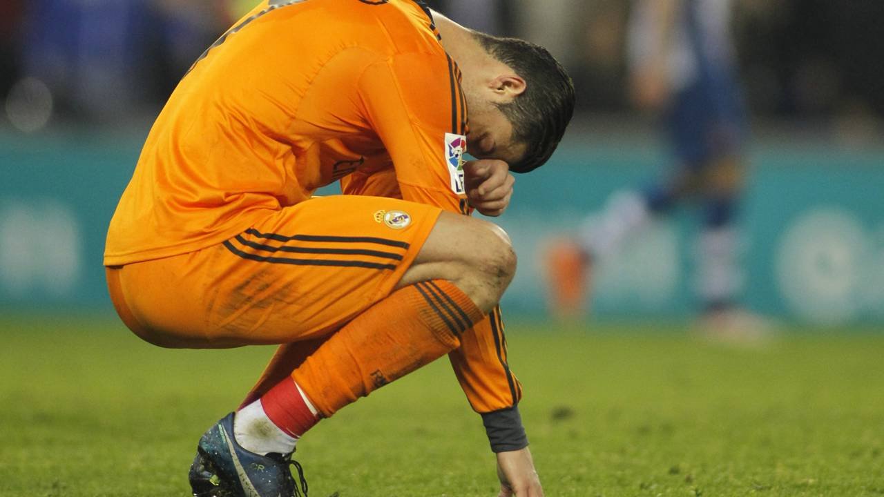 A saúde mental de um jogador de futebol: a pressão por trás do sucesso ...