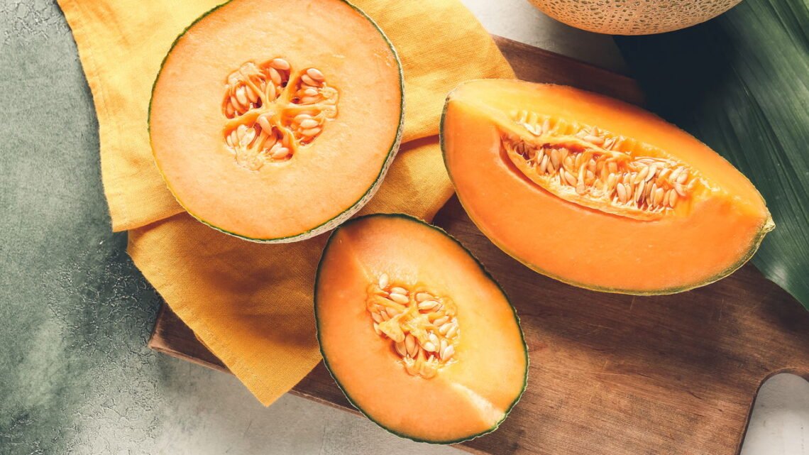 Aprenda a plantar melão em casa com um guia prático
