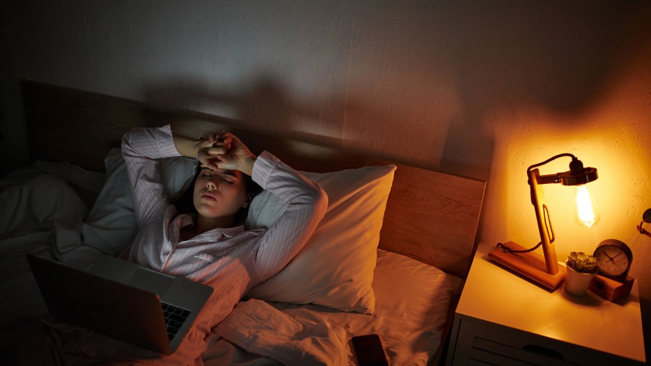 Por que dormir antes das 22h melhora sua saúde? Médica explica ...
