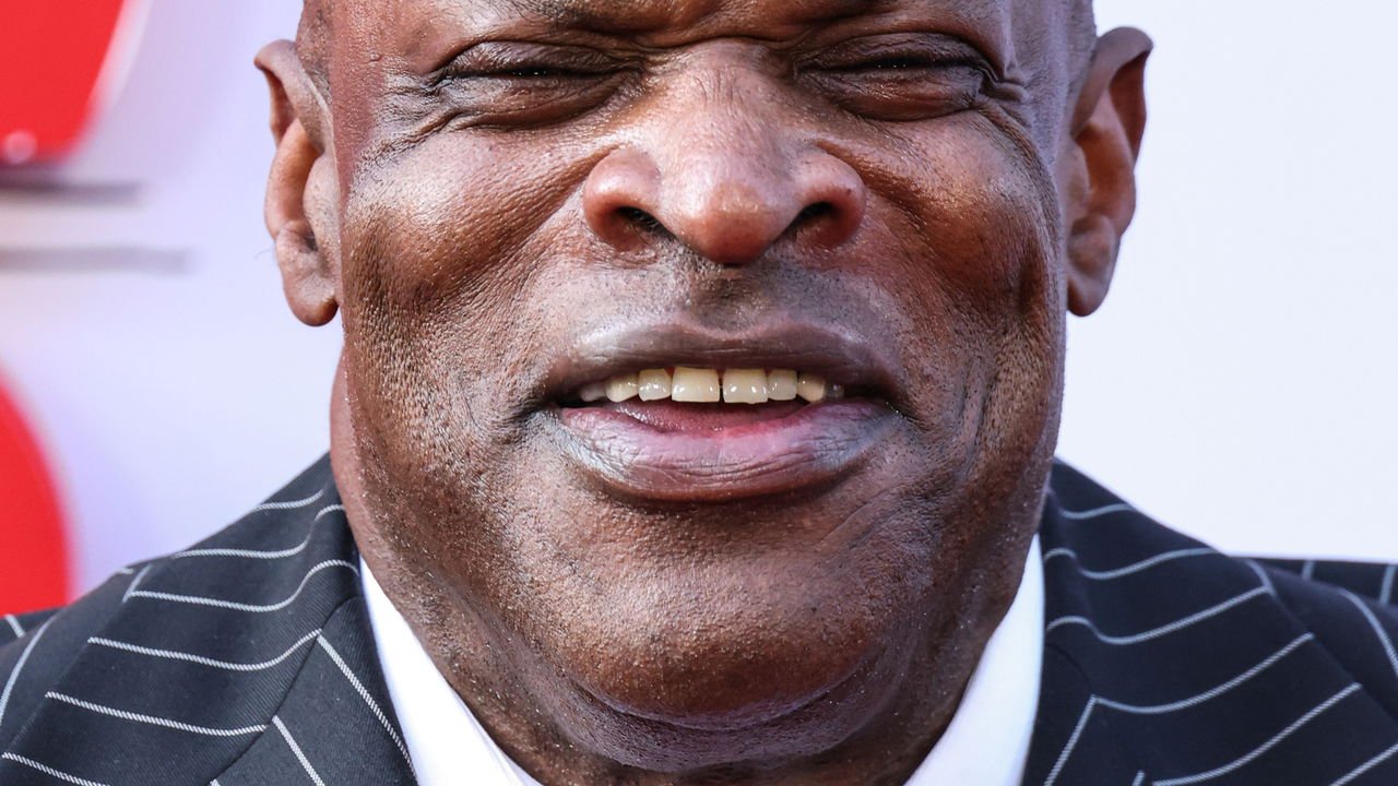 Conheça lenda do fisiculturismo Ronnie Coleman, que foi hospitalizado ...