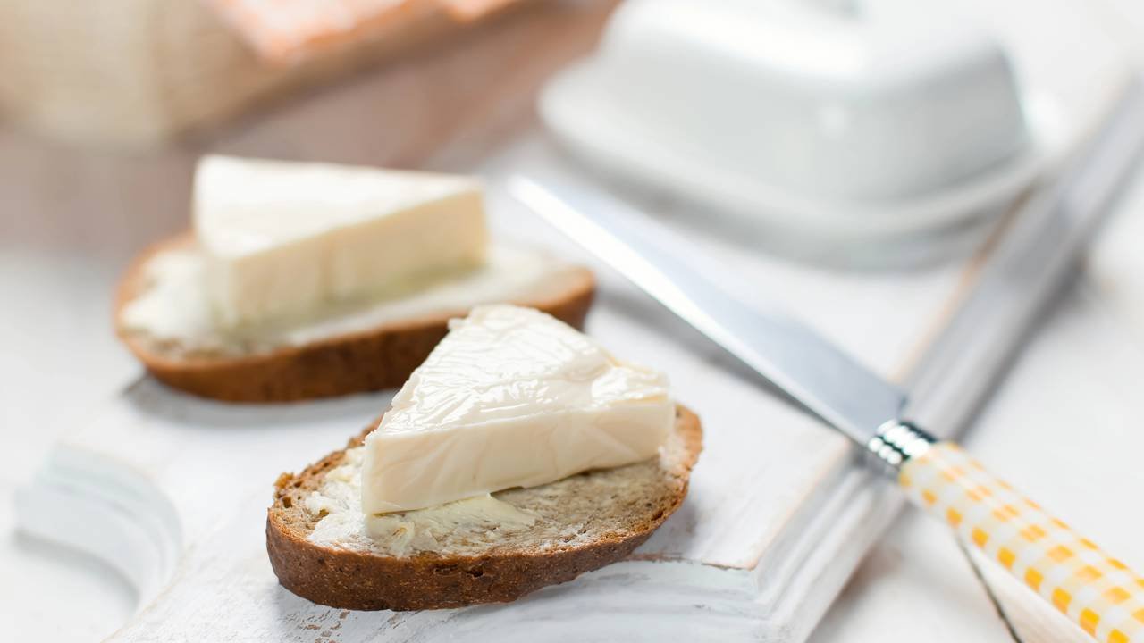 Qual é a diferença entre cream cheese e queijo cremoso que poucos sabem