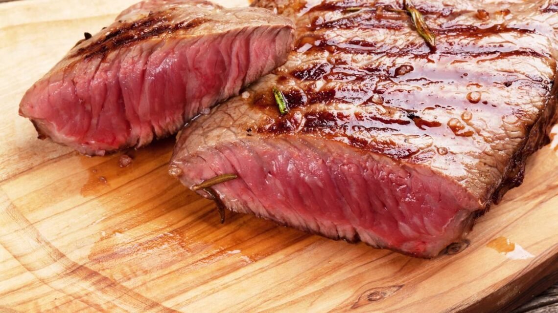 O que significa gostar de carne mal passada? - Correio Braziliense - Radar