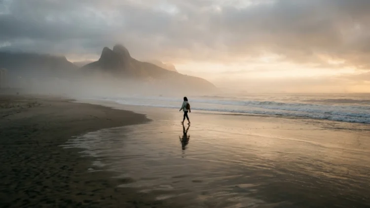 Citação do dia da escritora Clarice Lispector: “Liberdade é pouco. O ...